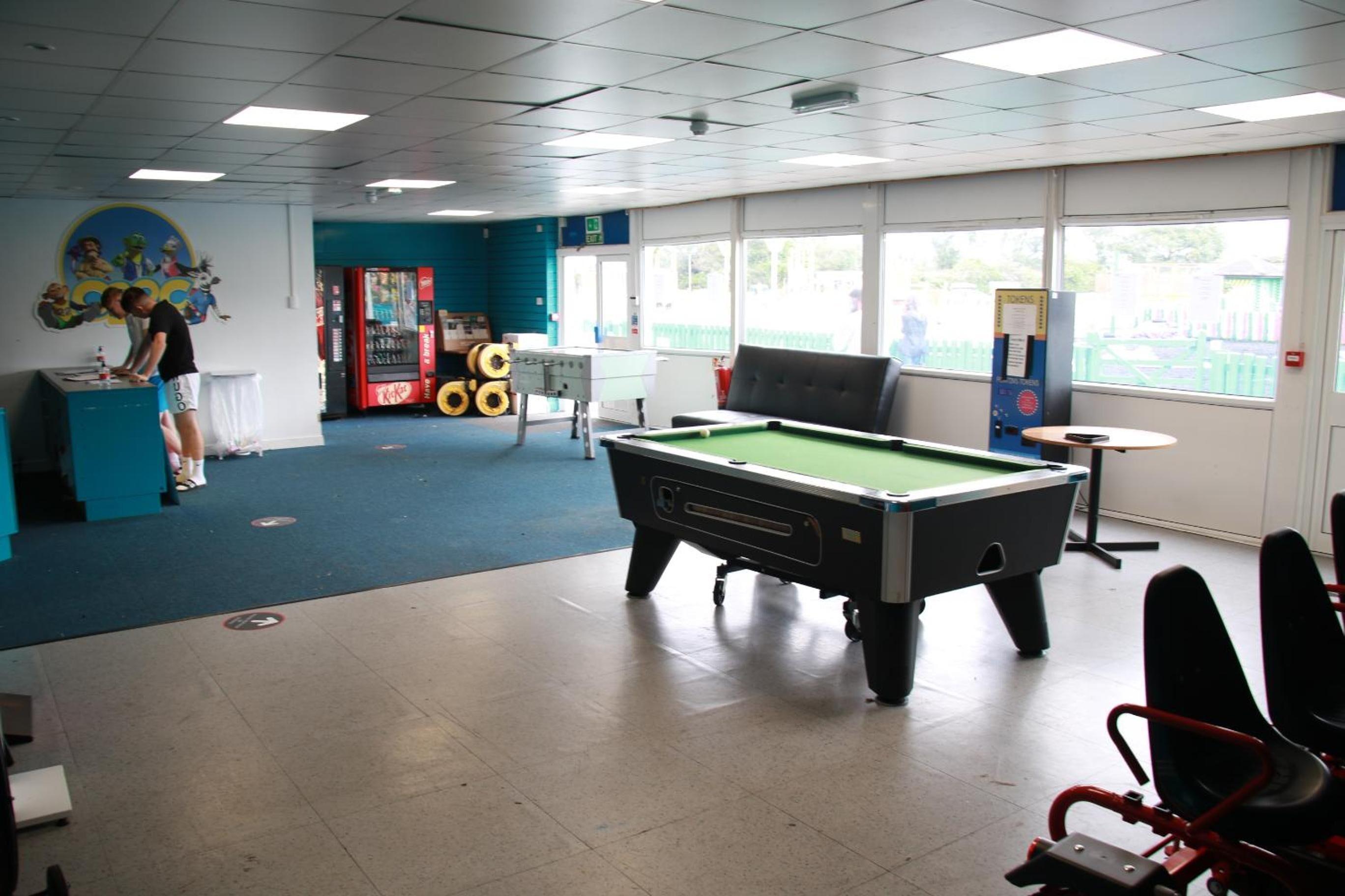 PONTINS - BREAN SANDS HOLIDAY PARK | BURNHAM-ON-SEA, UNITED KINGDOM ...